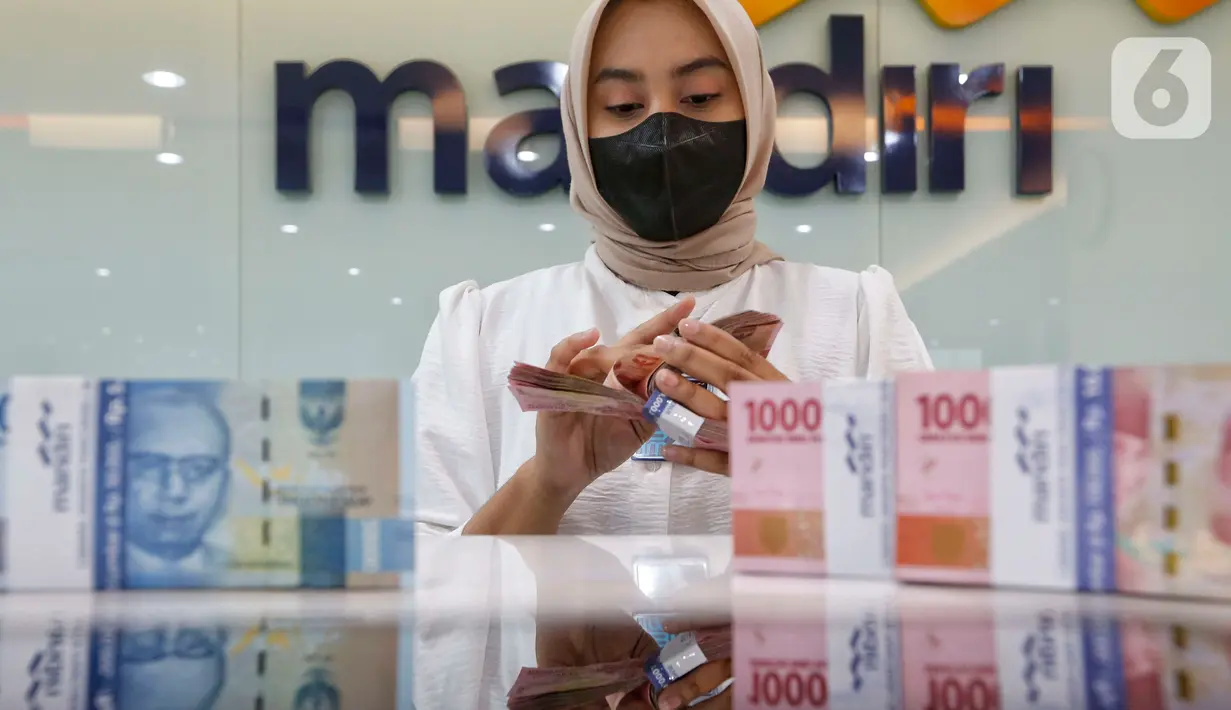 Akhir Pekan, Rupiah Melemah Terhadap Dolar - Foto Liputan6.com