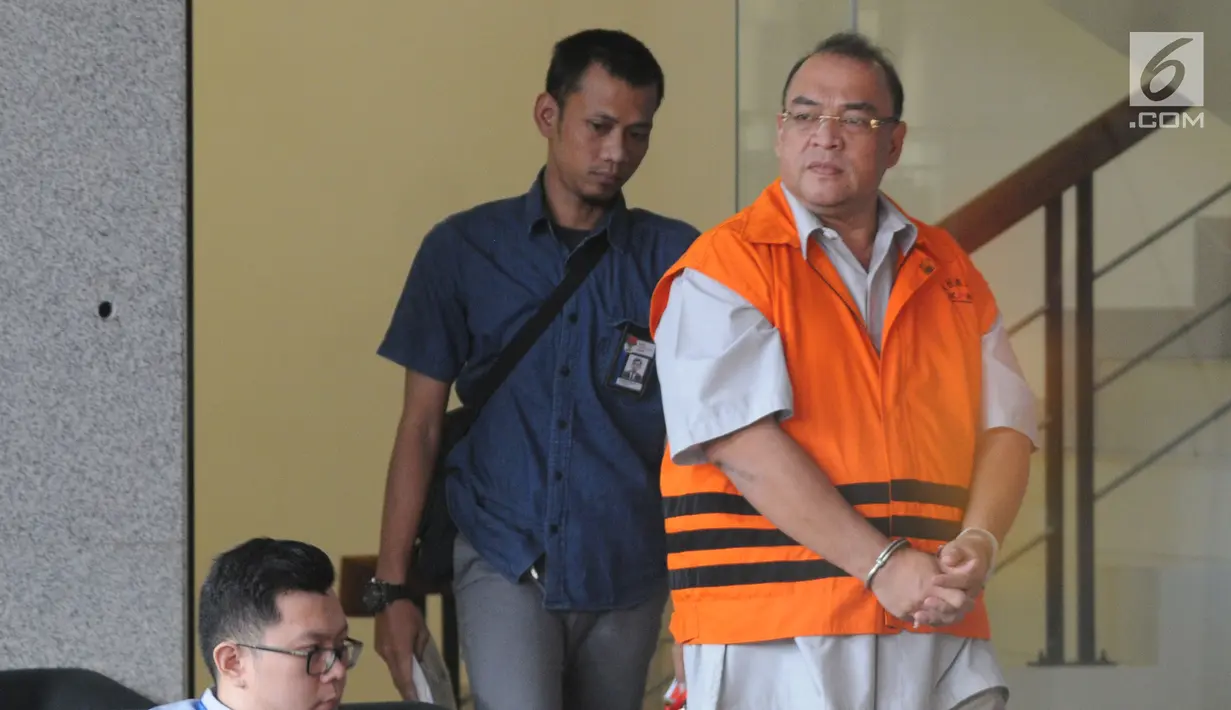 FOTO: Ekspresi Aspidum Kejati DKI Agus Winoto Usai Diperiksa KPK - Foto ...