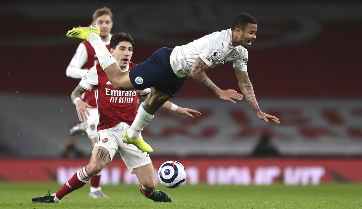 FOTO: Gol Tunggal Sterling Bawa Manchester City Kandaskan Arsenal di ...