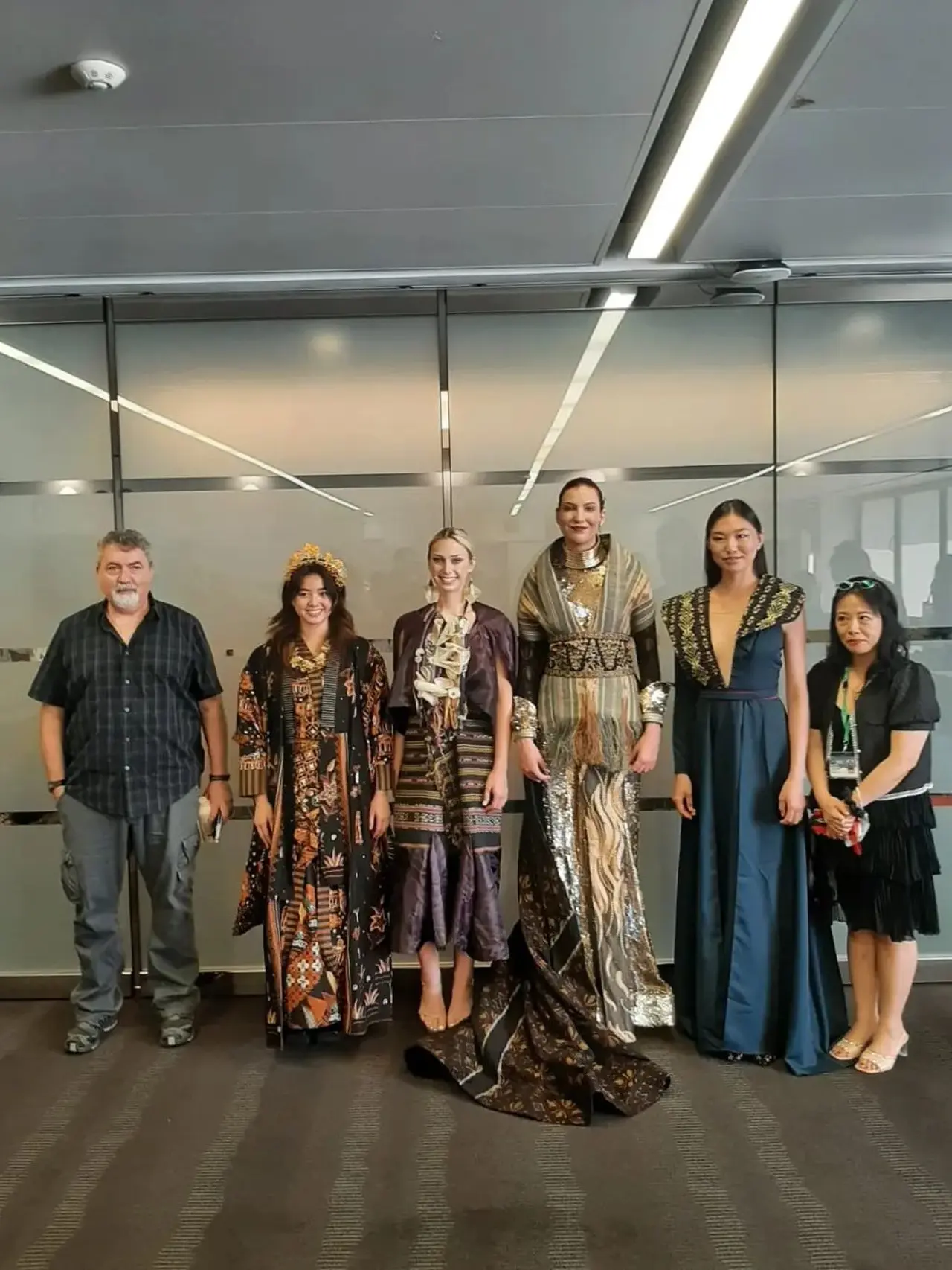 4 Desainer Lokal Berlaga di New York Indonesia Fashion Week 2023, Bawa ...