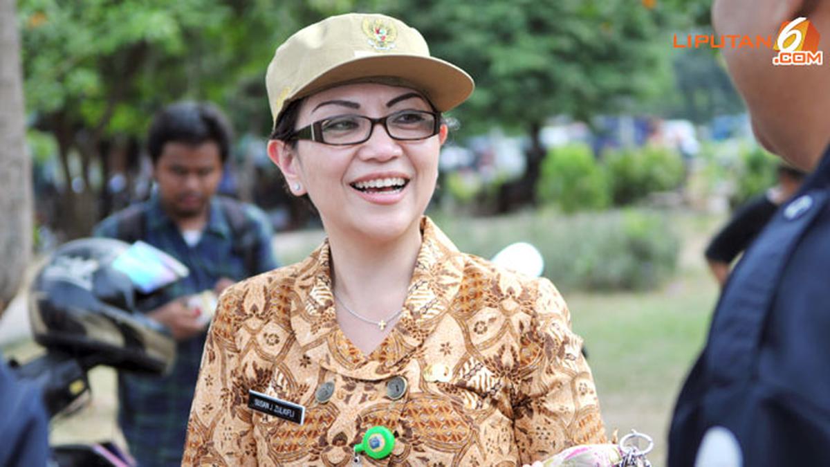 Dituntut Mundur, Lurah Susan: Mereka Warga Saya - News Liputan6.com