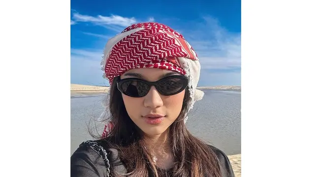 10 Potret Azizah Salsha dan Pratama Arhan di Gurun Pasir Doha Qatar ...