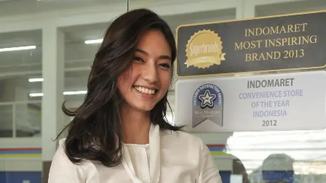 Nadia Saphira Kini Jadi Pengacara - ShowBiz Liputan6.com
