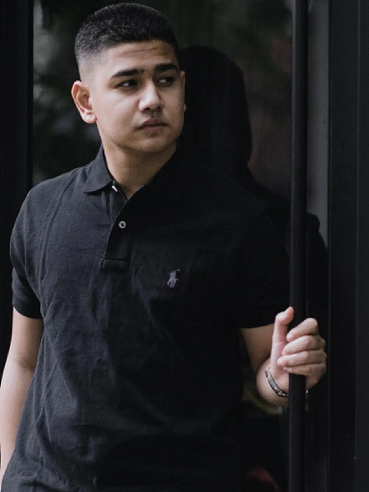 5 Tren Rambut Pendek Pria 2025: Cara Baru Tampil Keren dan Terlihat ...