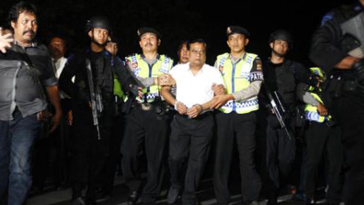 Kemarahan Bos Gangster India Saat Hendak Dideportasi di Bali - News ...