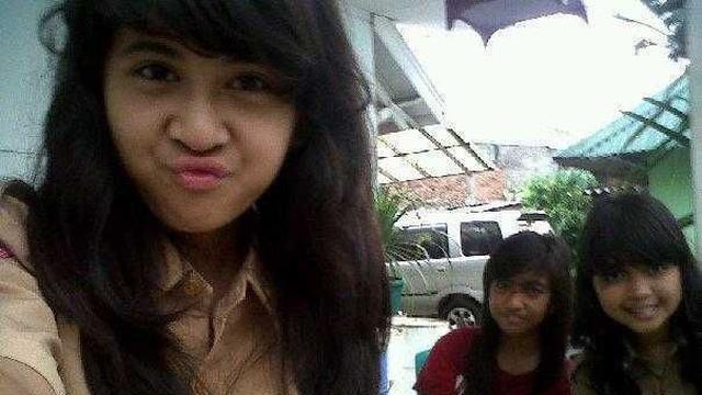 Foto Masa SMA 6 Seleb yang Masuk Geng Mamayu, Curi Perhatian - Hot Liputan6.com