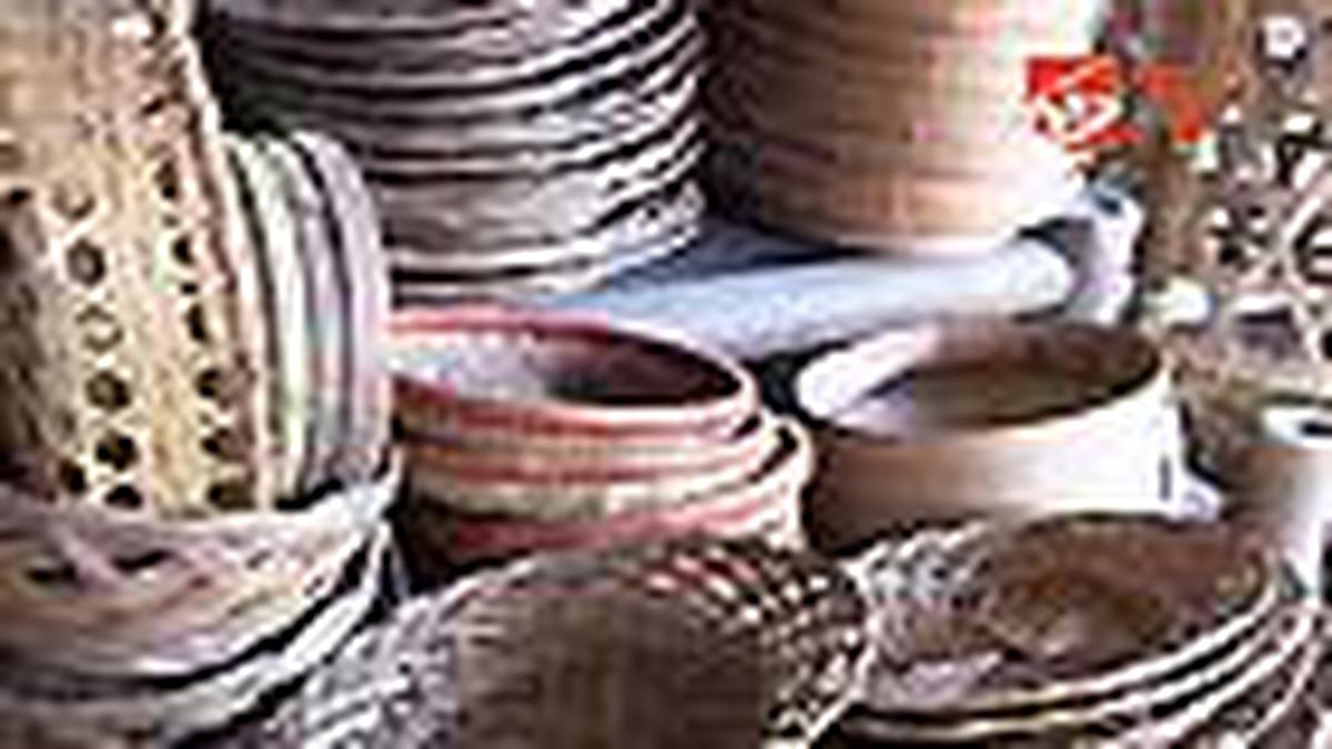 Aneka Kerajinan dari Bambu - Video Liputan6.com