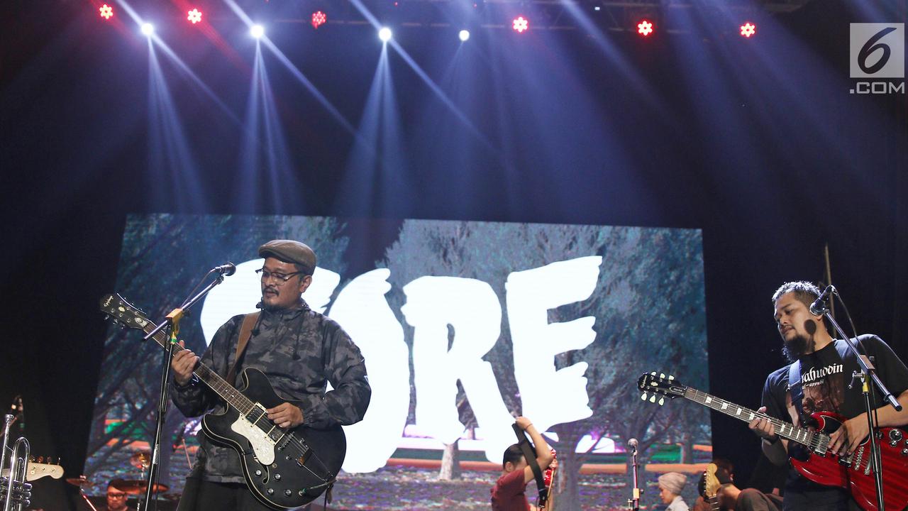 Ade Paloh Vokalis Band Sore Meninggal Dunia