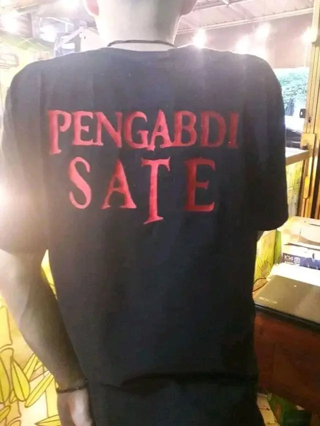 6 Pelesetan Judul Film Pengabdi Setan Ini Kocak, Aura Seram Hilang ...