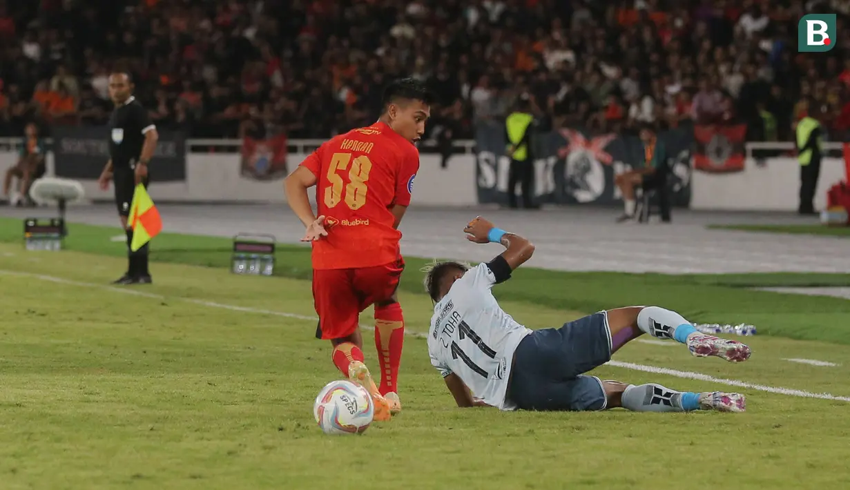 Foto: Aksi Mencuri Bola Ala Rayhan Hanan yang Berujung Gol untuk ...