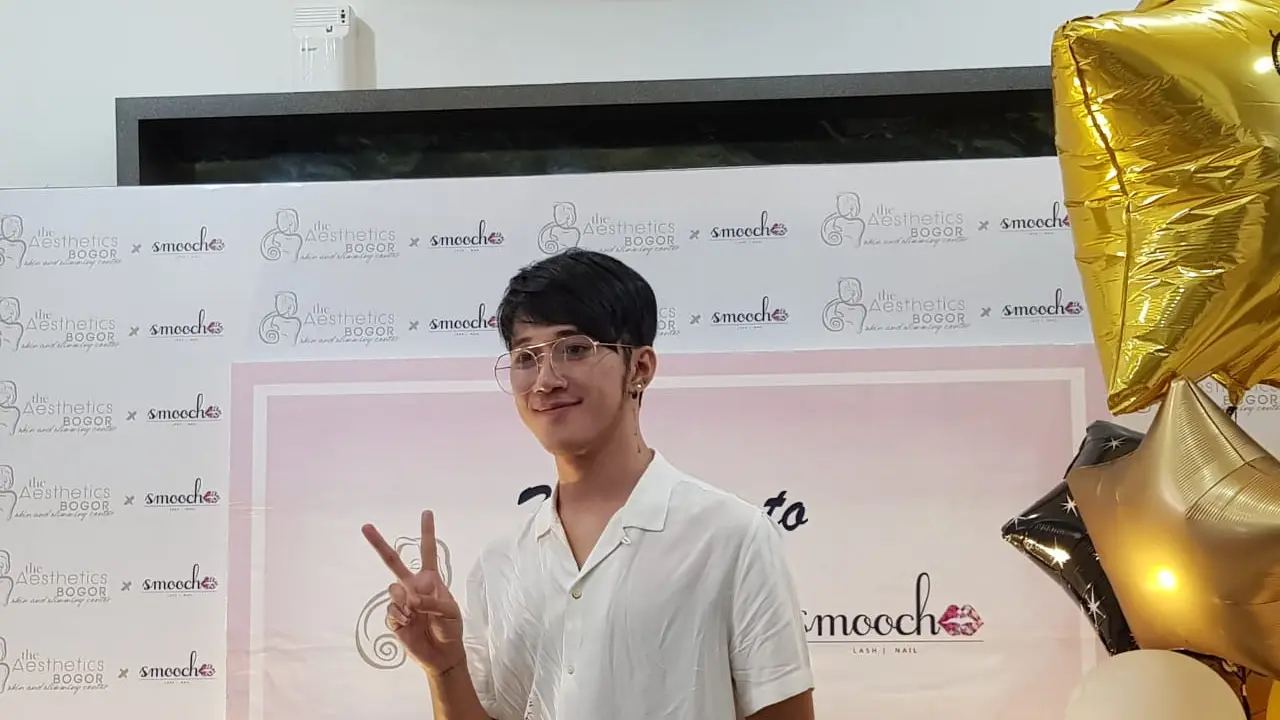 Ingin Terlihat Mirip Artis Korea, Dicky SMASH Rela Lakukan Ini ...