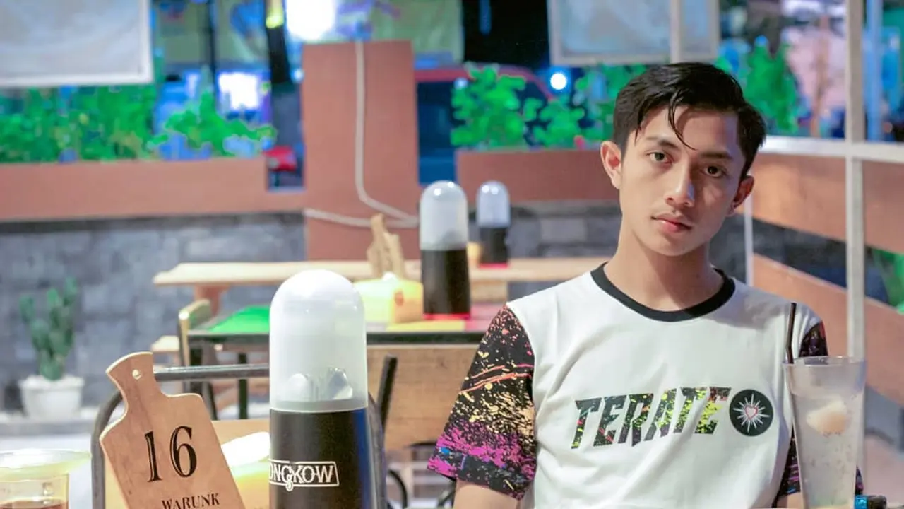 6 Potret Mohamad Cahyo Jatmiko, Teman Curhat Kekeyi yang Jadi Sorotan ...