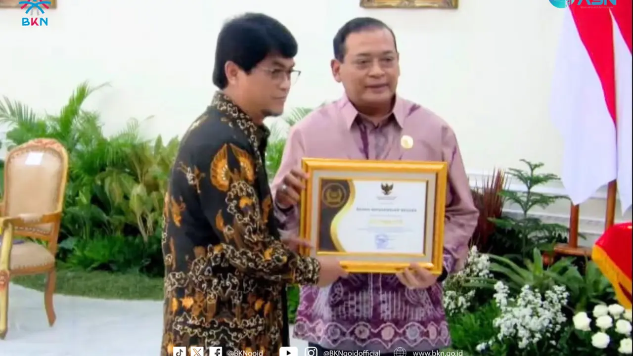 BKN Raih Predikat Badan Publik Informatif di Ajang Keterbukaan Informasi Publik 2023 - News ...