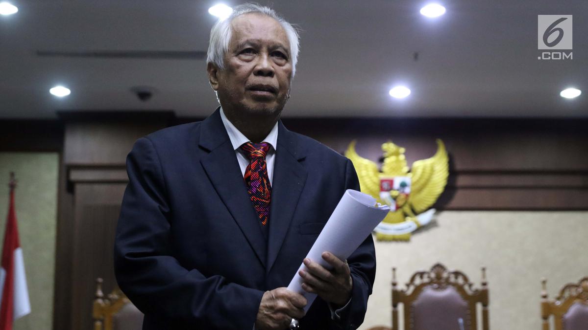 Pengacara Senior OC Kaligis Bebas dari Penjara - News Liputan6.com