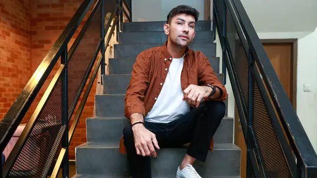 Mengenal Maruef Ashary yang Viral Ajarkan Anak Celine Evangelista Salat ...