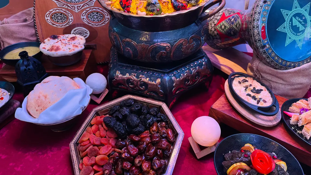 Sensasi Kuliner Mancanegara: 7 Menu Bukber Mewah di Le Meridien Jakarta