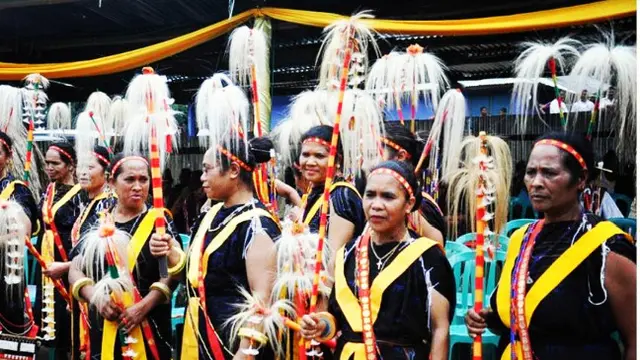 Pesan Mendalam Upacara Reba dan Nilai Luhur Budaya Masyarakat Ngada NTT ...