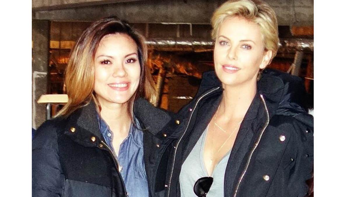 Begini Perasaan Aline Adita Syuting Bareng Charlize Theron - ShowBiz ...