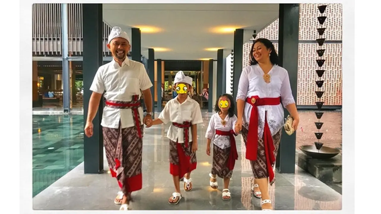 Ronal Surapradja Gugat Cerai Istri Usai 14 Tahun Menikah, Ini 6 Momen ...