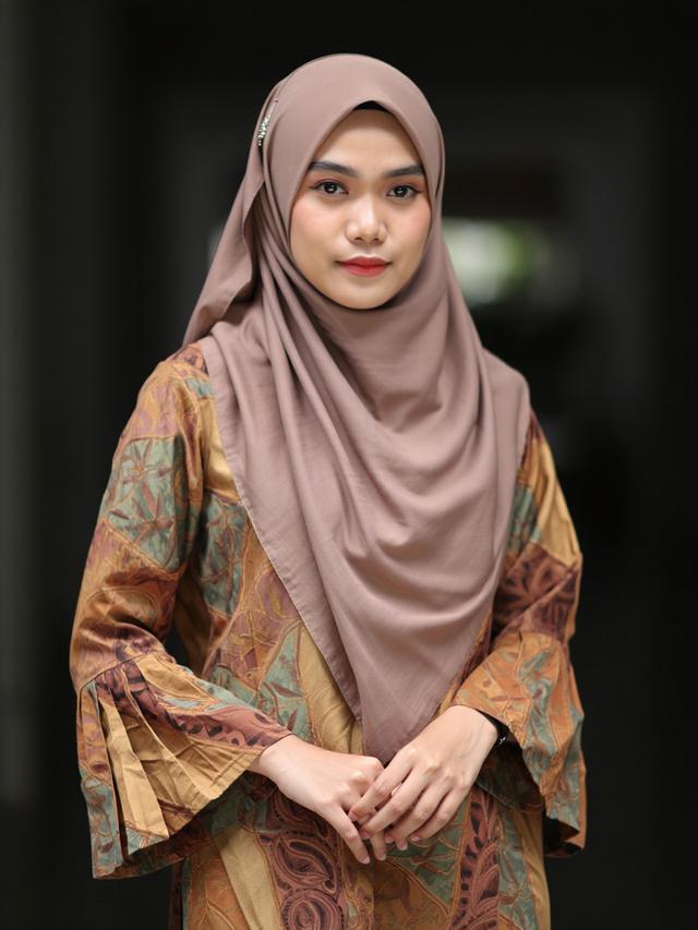 Inspirasi 10 Model Tunik Batik Syari Terbaru 2025, Nyaman Dipakai dan ...