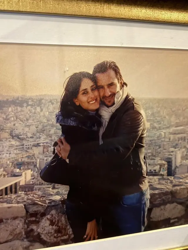 6 Potret Harmonis Kareena Kapoor dengan Saif Ali Khan, Sang Suami Baru ...