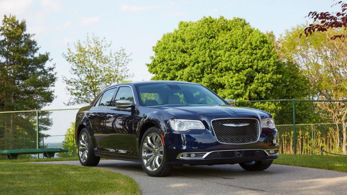 Edisi Khusus Menyambut Ulang Tahun Chrysler ke-90 - Otomotif Liputan6.com