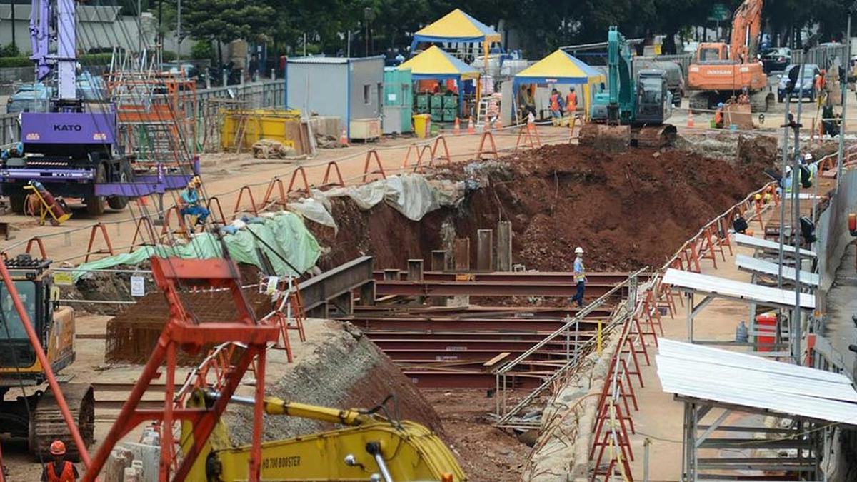 Pembebasan lahan bermasalah, Djarot pastikan MRT tetap jalan 2018 ...