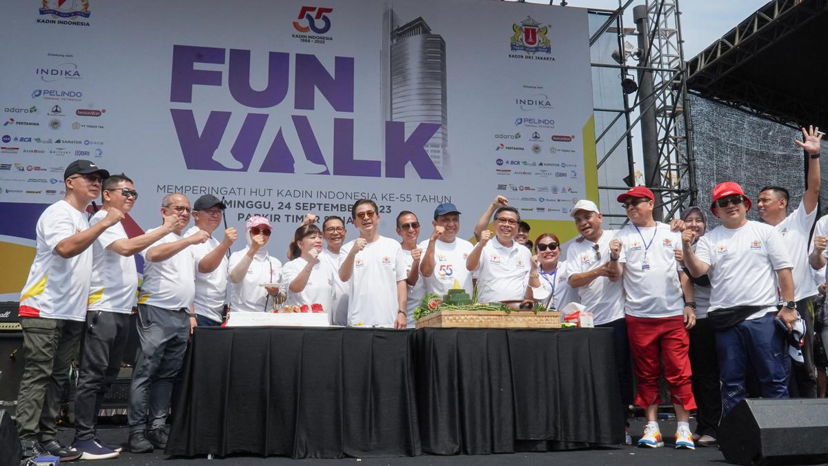 Fun Walk HUT ke-55 Kadin Indonesia Diikuti 5.000 Peserta - Bisnis Liputan6.com