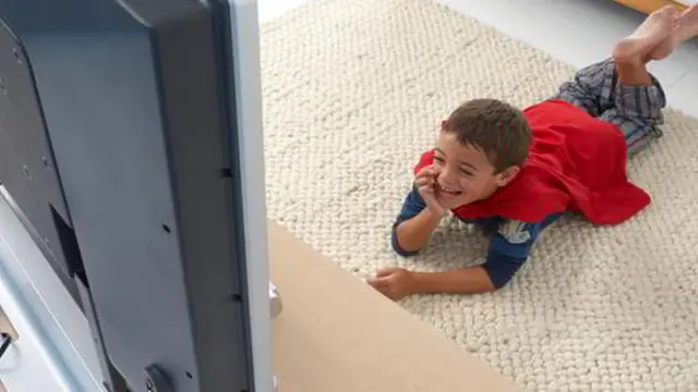 Tak Selalu Buruk, Berikut 5 Manfaat Menonton TV bagi Anak-Anak ...