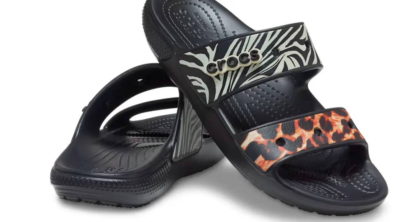 Crocs Luncurkan Sandal Motif Zebra dan Macan Tutul yang Unik