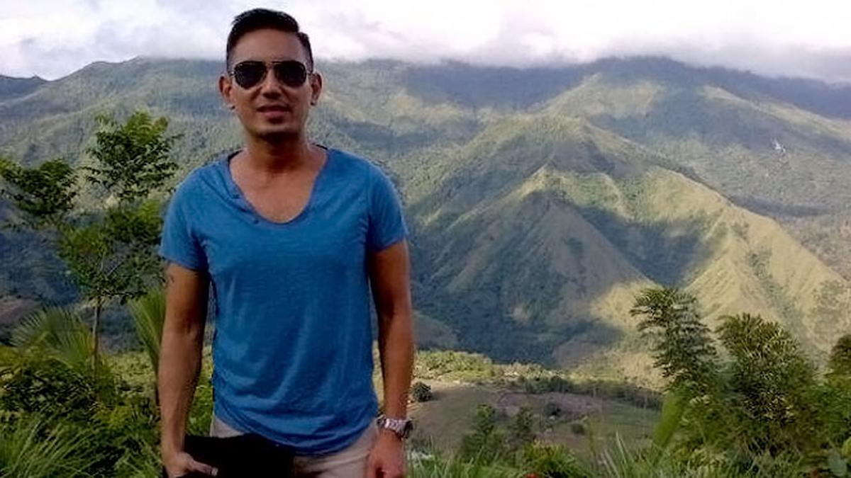 Cara Rio Febrian Bagi Waktu Nyanyi dan Keluarga - ShowBiz Liputan6.com