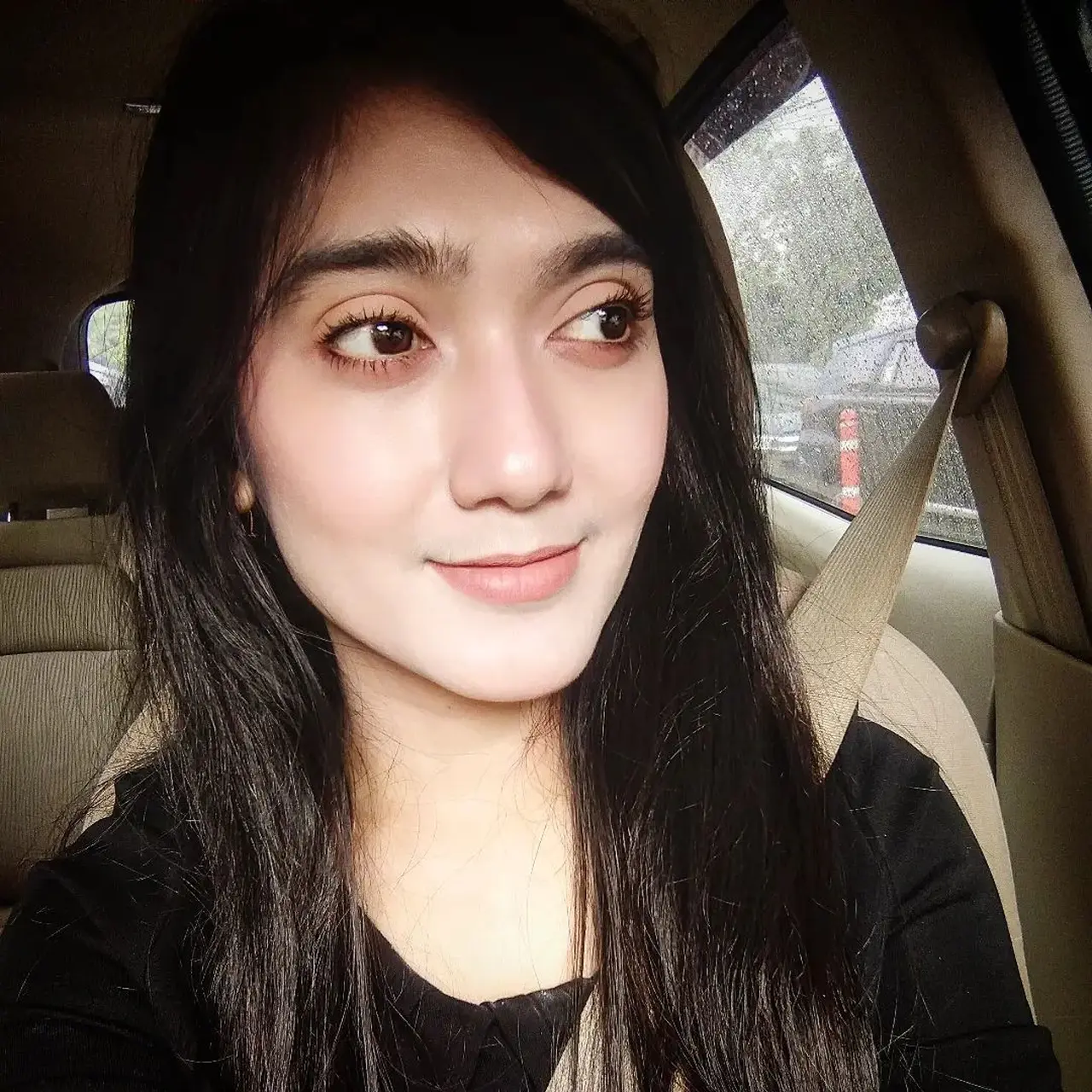 Dulu Dikenal Sebagai Ratu Drama Kolosal, 10 Potret Terbaru Revi Mariska ...