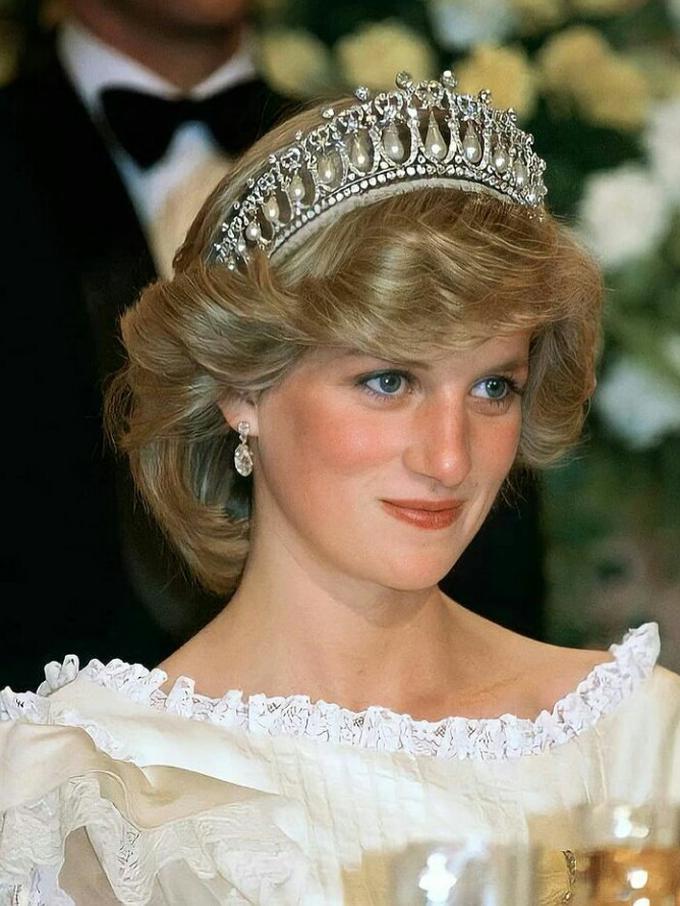 Cerita di Balik Gaya Rambut Ikonis Putri Diana dan Alasan Ia Tak Pernah ...