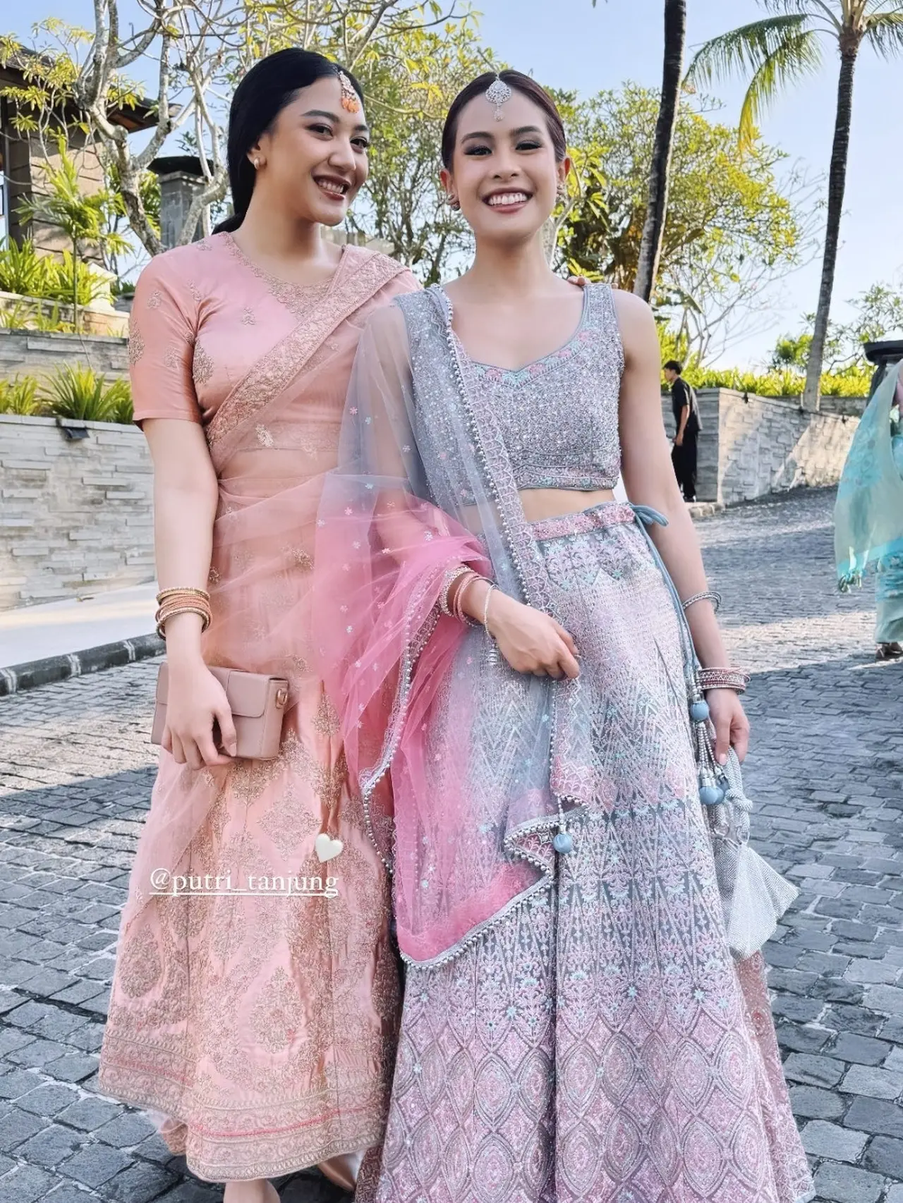 7 Potret Maudy Ayunda dan Jesse Choi Pakai Baju India, Bak Pengantin ...