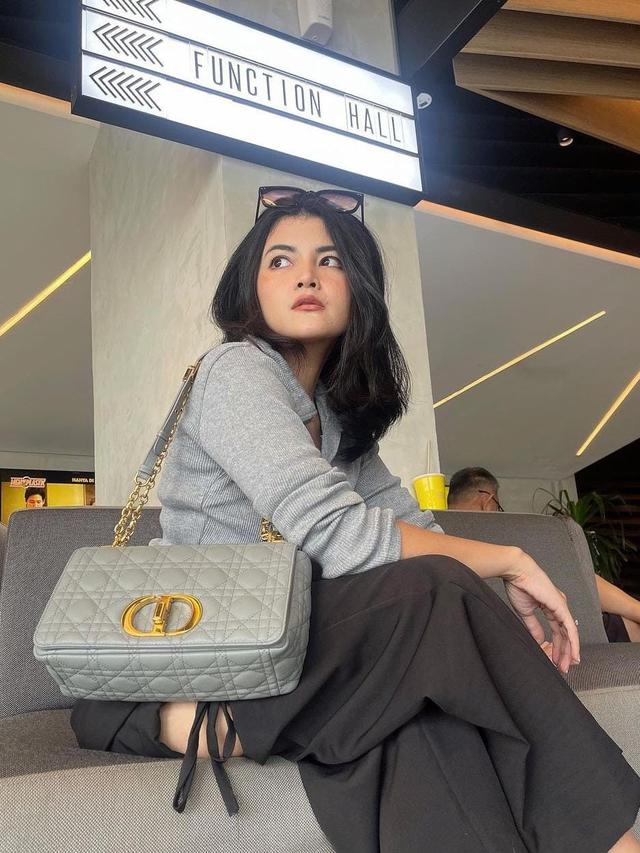 Masih Ingat Tania Putri Pemeran Helen Kepompong? 7 Potret Barunya Makin Glow Up dan Bikin ...