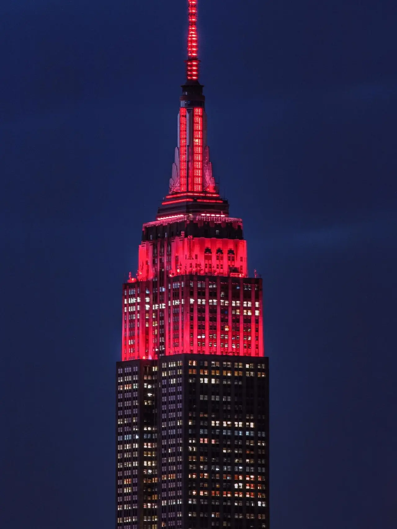 Sambut Tahun Baru Imlek 2024, Gedung Empire State di New York Akan ...