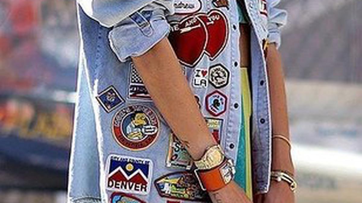 10 Fashion Item Tahun 90-an Ini Kembali Jadi Hits Di Tahun 2016 - Photo ...