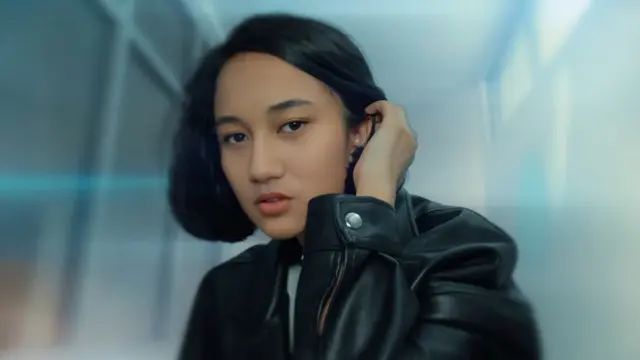 8 Potret Nike Ardilla Hasil AI di Video Klip Bertemu Kembali, Cantiknya Tetap Sama - Citizen6 ...