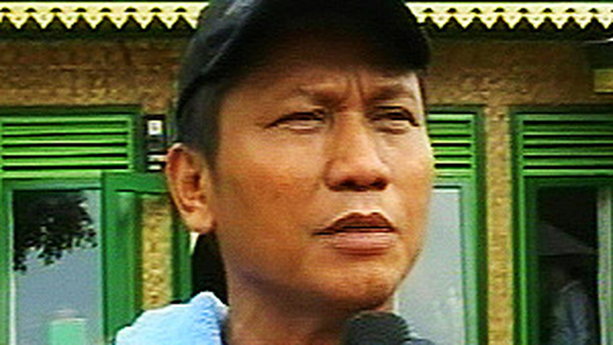 Deddy Setyadi Jualan Makanan Sunda - ShowBiz Liputan6.com