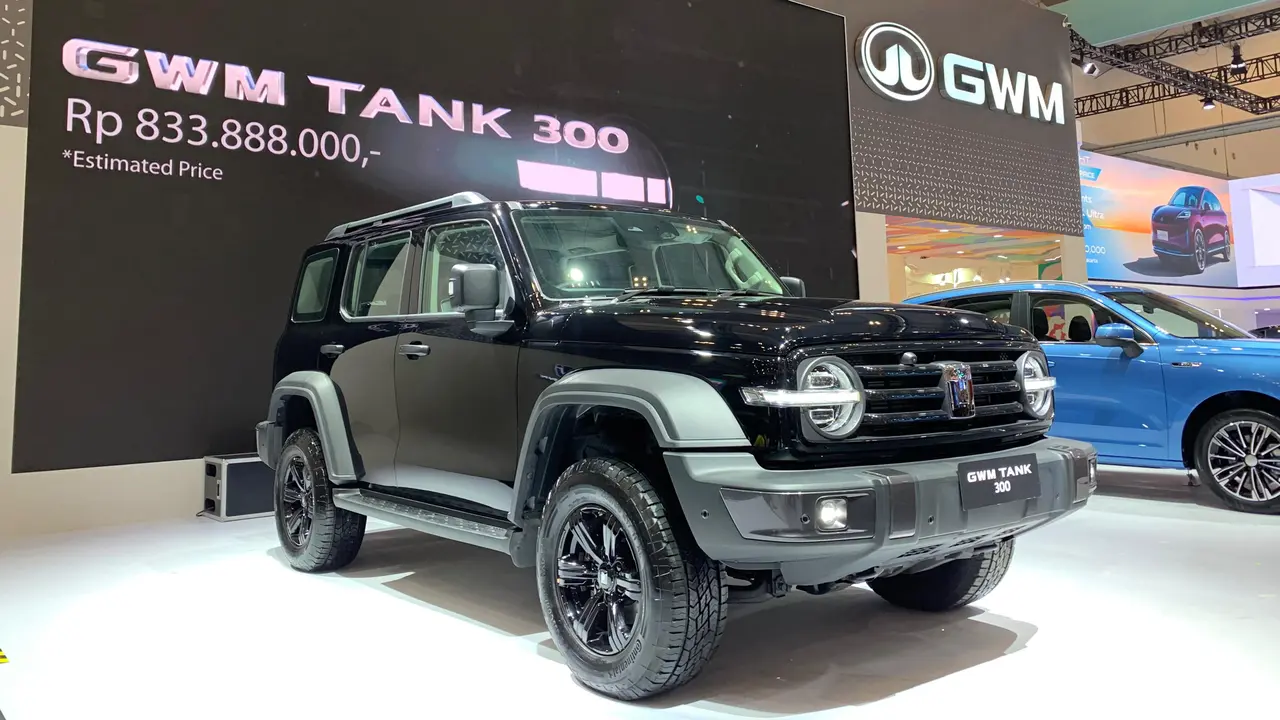 GWM Tank 300, SUV Hybrid 4x4 Pelibas Medan Off-Road Unjuk Gigi di GIIAS 2024 - Otomotif Liputan6.com