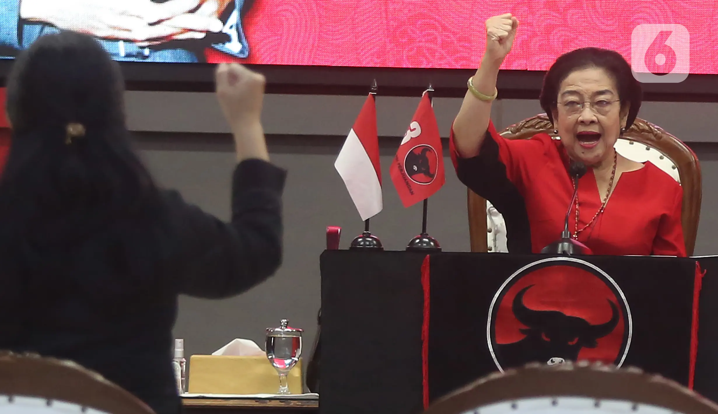 Megawati Lantik Pengurus Baru DPP PDIP - Foto Liputan6.com