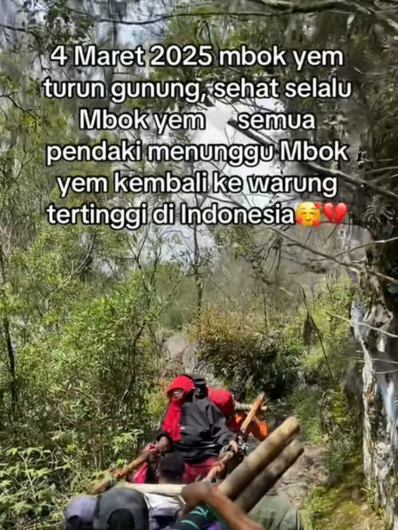 Mbok Yem Ditandu Turun Lebih Awal dari Gunung Lawu, Warungnya Tetap ...