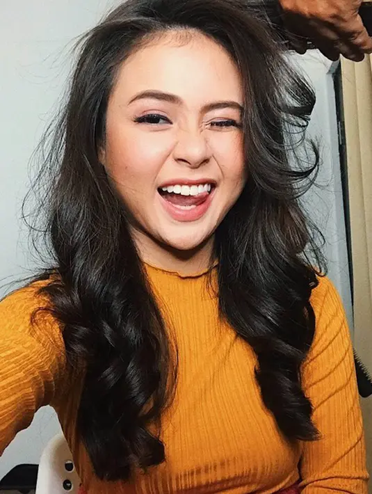 FOTO: Cantiknya Maizura, Aktris Pendatang Baru di Film Bebas - Foto ...