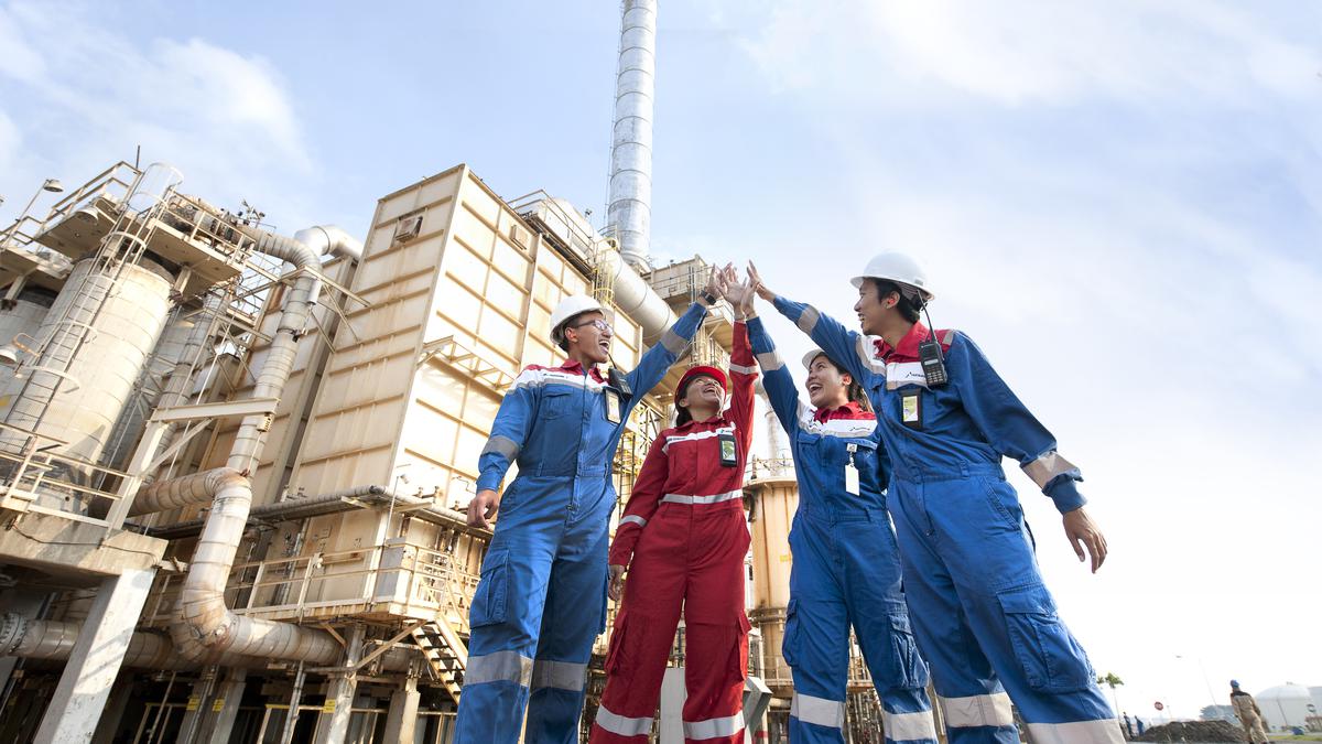 66 Tahun Membangun Ketahanan Energi dan Ekonomi Indonesia, Ini Kinerja ...