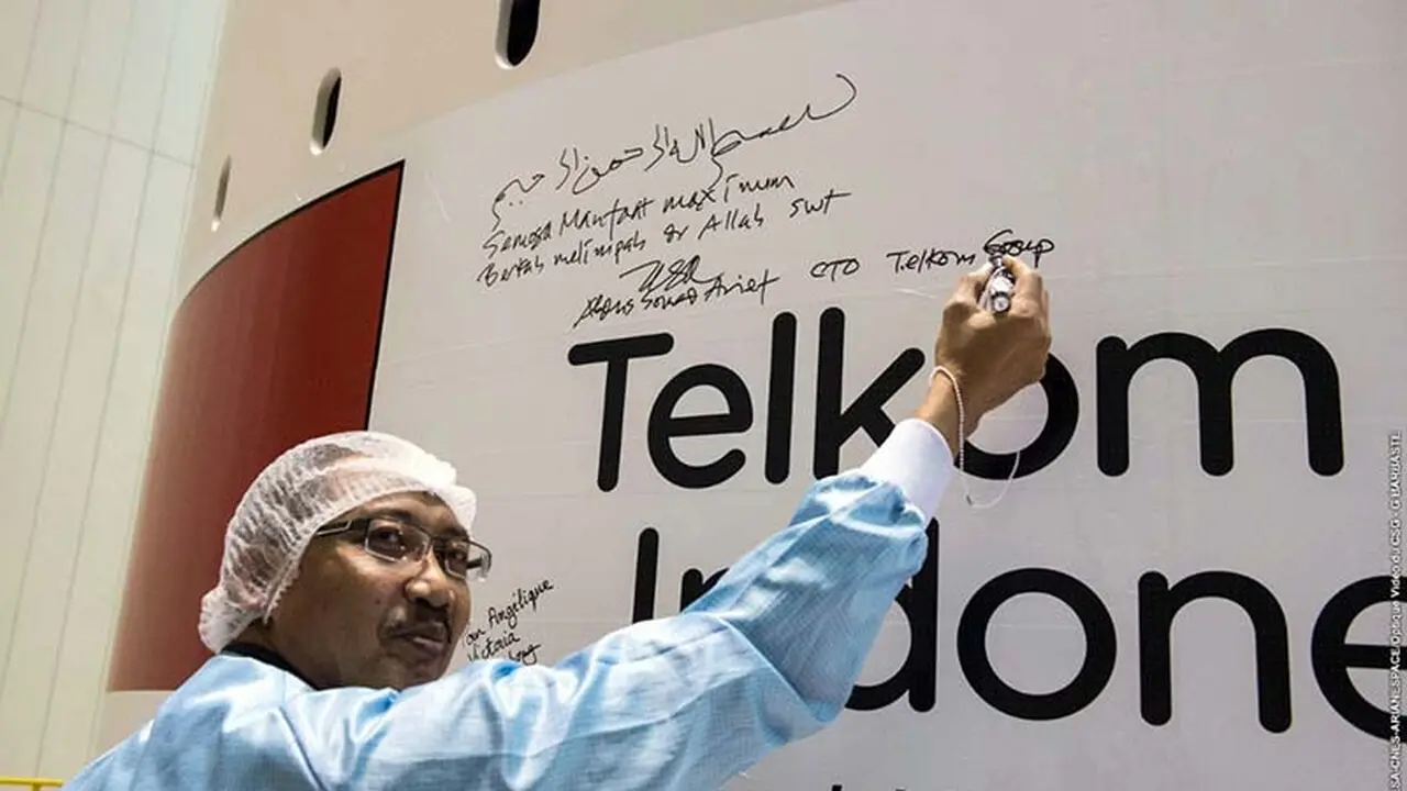 Siap Gantikan Telkom 1, Pembangunan Telkom 4 Sudah 70 Persen - Tekno ...