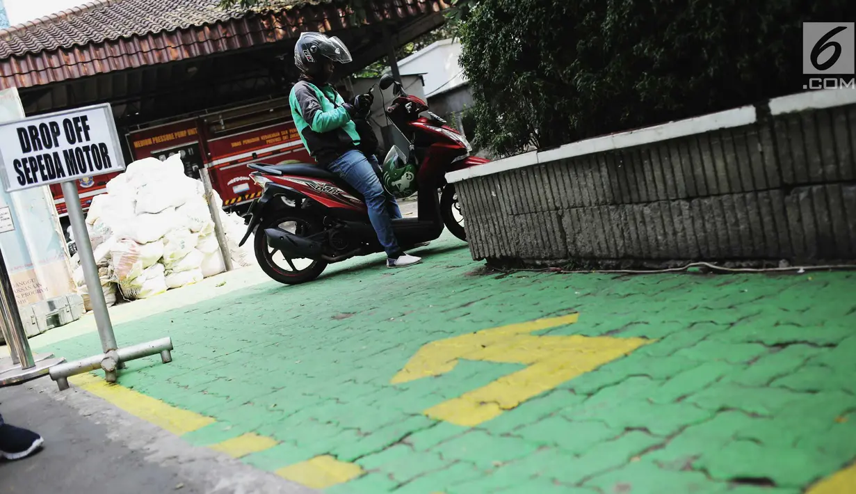FOTO: Penampakan Tempat Khusus Ojek Online di Balai Kota DKI Jakarta ...
