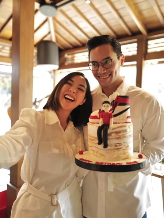 Mengintip Kemesraan Gisella Anastasia dan Rino Soedarjo, Sahabat Doakan Segera Menikah - Foto ...