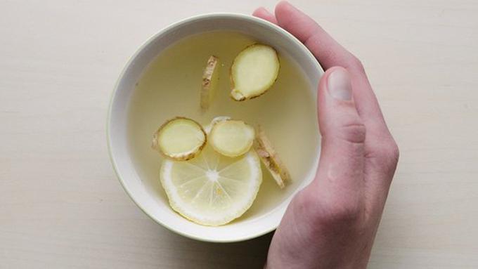 Jahe Lemon Hangat, Minuman Enak Untuk Mengobati Batuk - Beauty Fimela.com