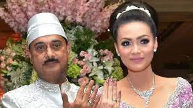 Deretan Artis yang Rumah Tangganya Hanya Seumur Jagung, Ada yang Cuma 20 Hari Menikah - Citizen6 ...