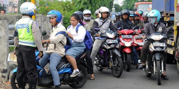 Makin Banyak Motor dan Makin Banyak yang Tak Mau Tahu Aturan ...